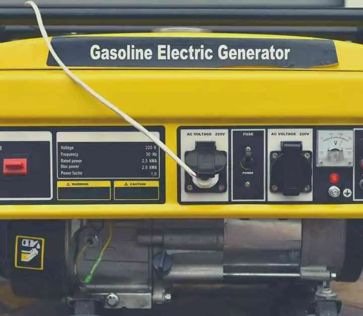 Why Does Your Generator Rev Up and Down? 11 Fixes – Crankfix.com
