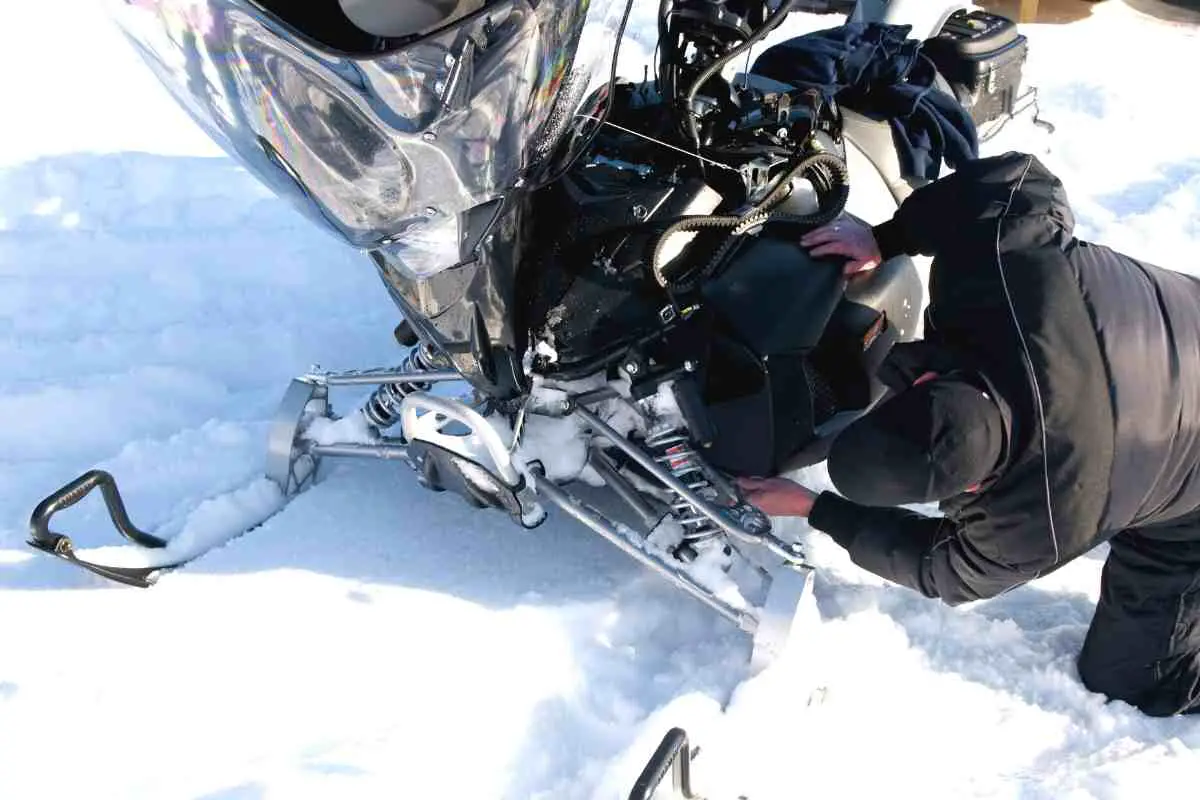 How to Unseize a Snowmobile Engine (7 Steps) – Crankfix.com